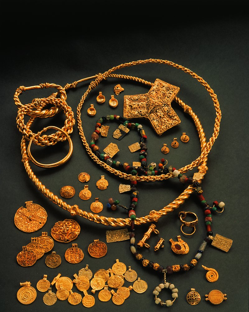 Viking Bling: Five Fabulous Hoards - Medievalists.net